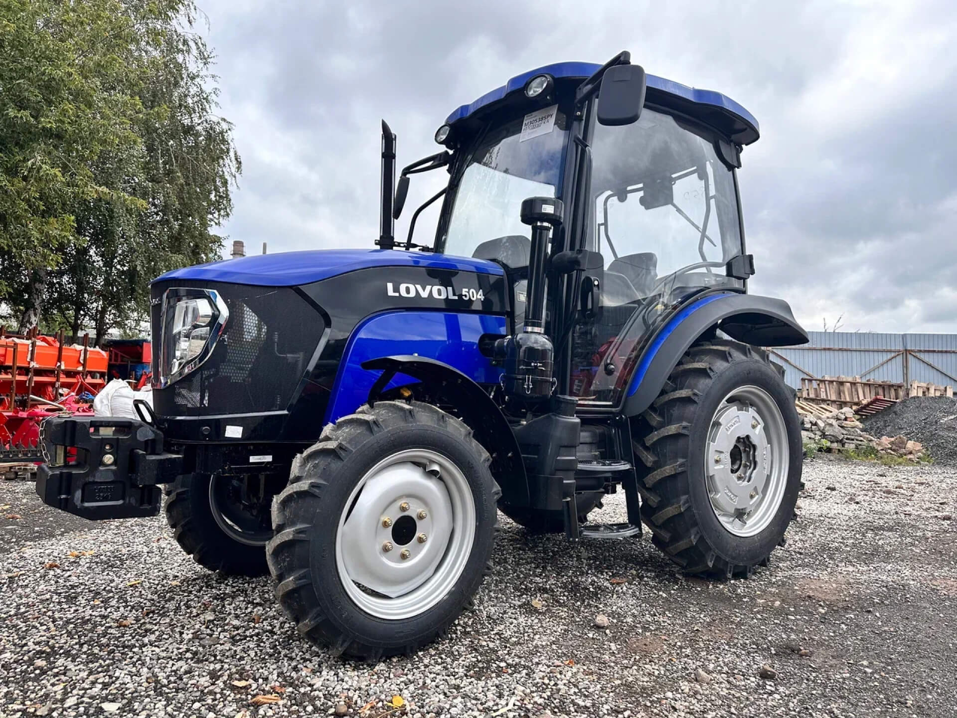 Заказать Ловол 504 с кабиной (3-е поколение) с доставкой в любую точку России