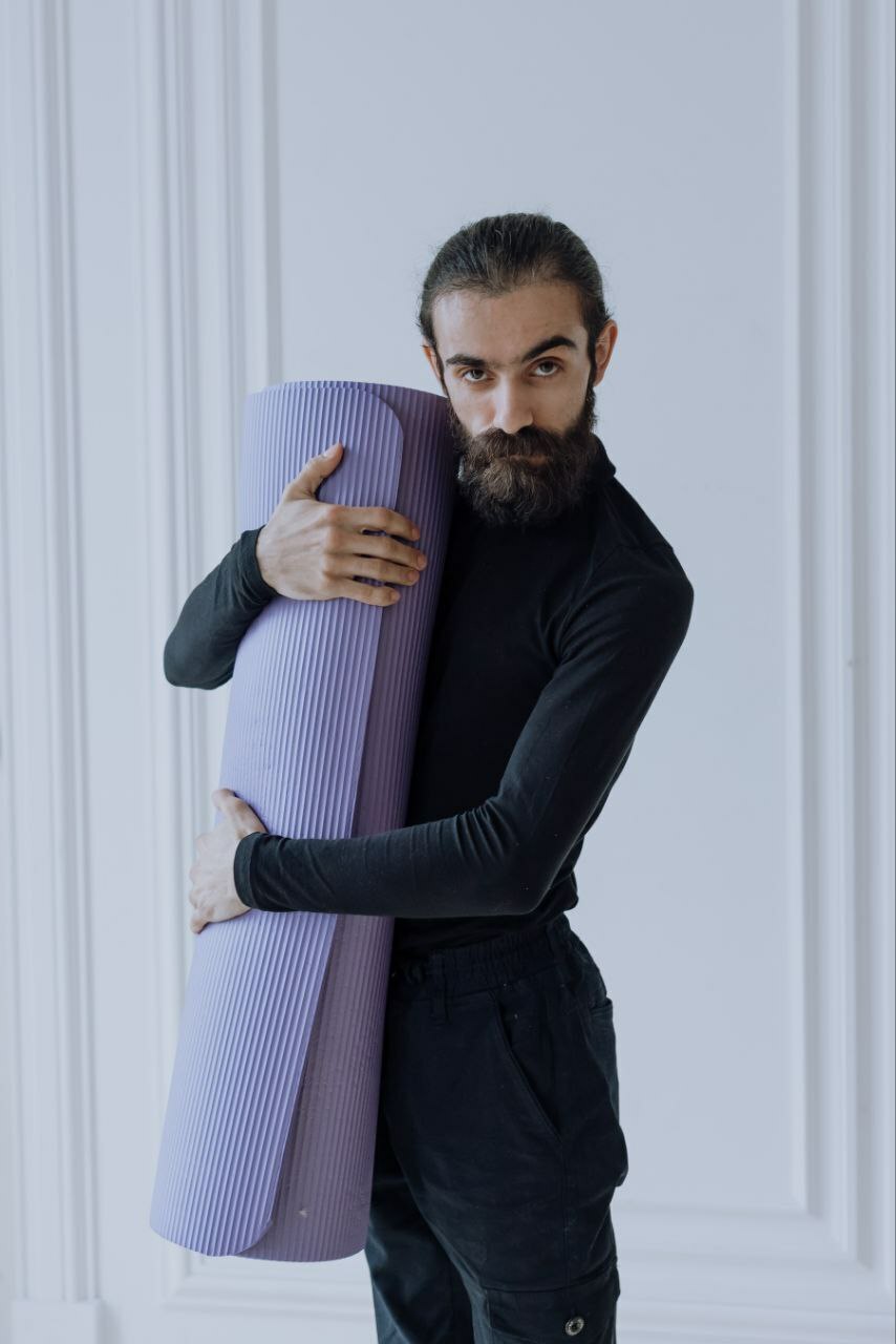 Занятия Stretching для взрослых в Санкт-Петербурге в студии танцев Vamp Dance Studio