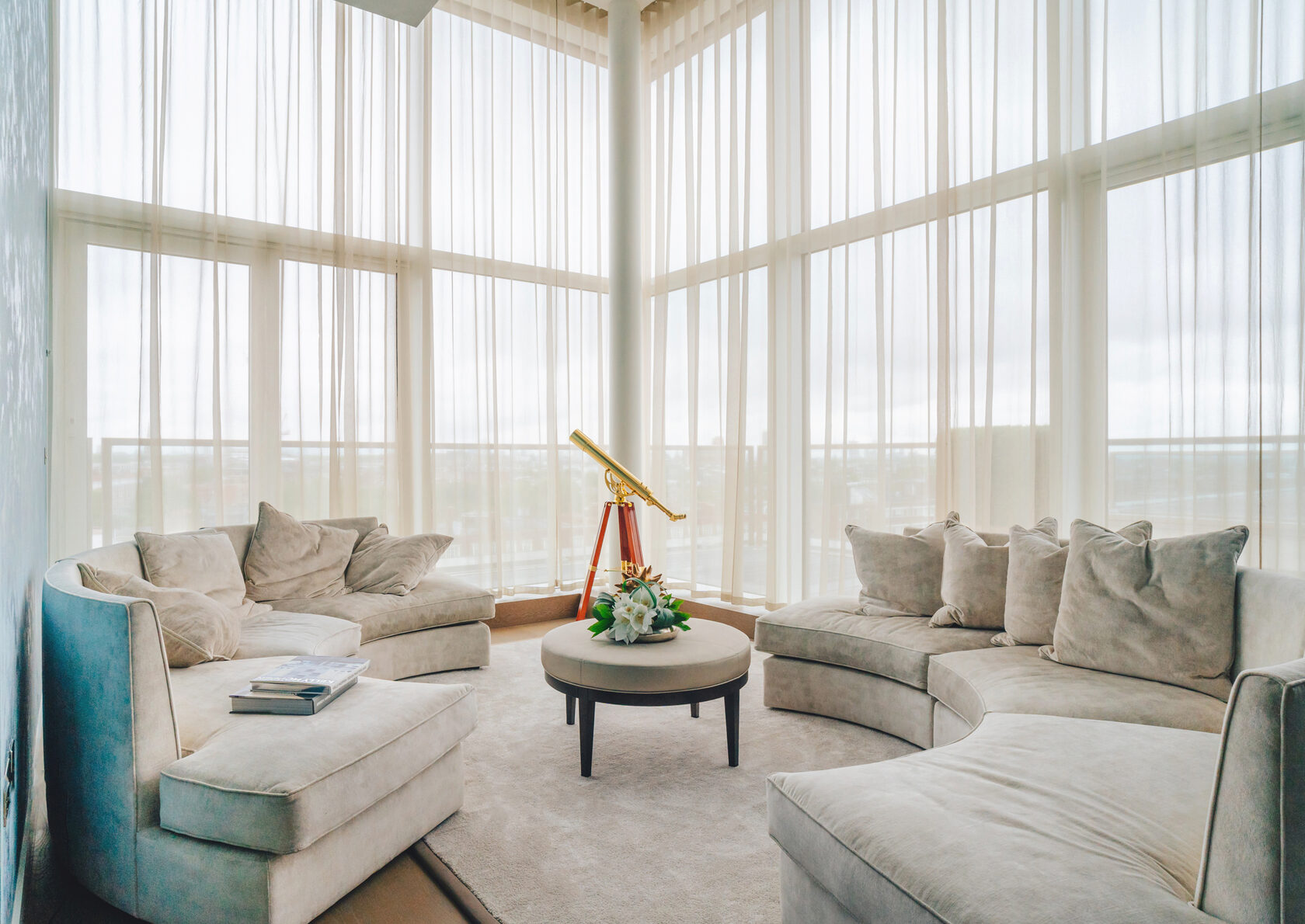 Apartment interior design studio. Home renovation services — Craftex