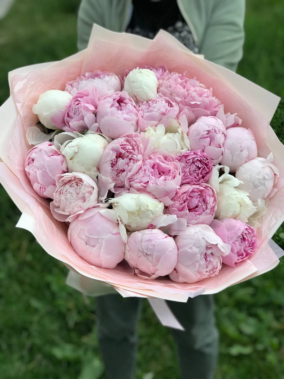 Цветы с доставкой в Щёлково - купить букет онлайн с доставкой курьером ...