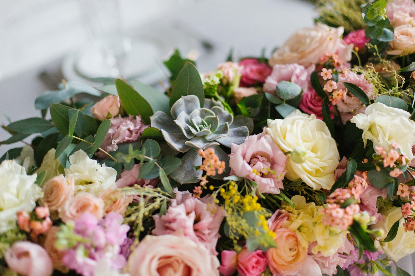 Цветы в Алматы. Закажите цветы онлайн с доставкой. Огромный выбор