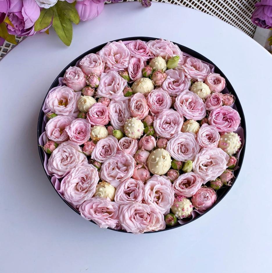 Клубника в шоколаде c быстрой доставкой от 890 руб. Наборы, букеты ...