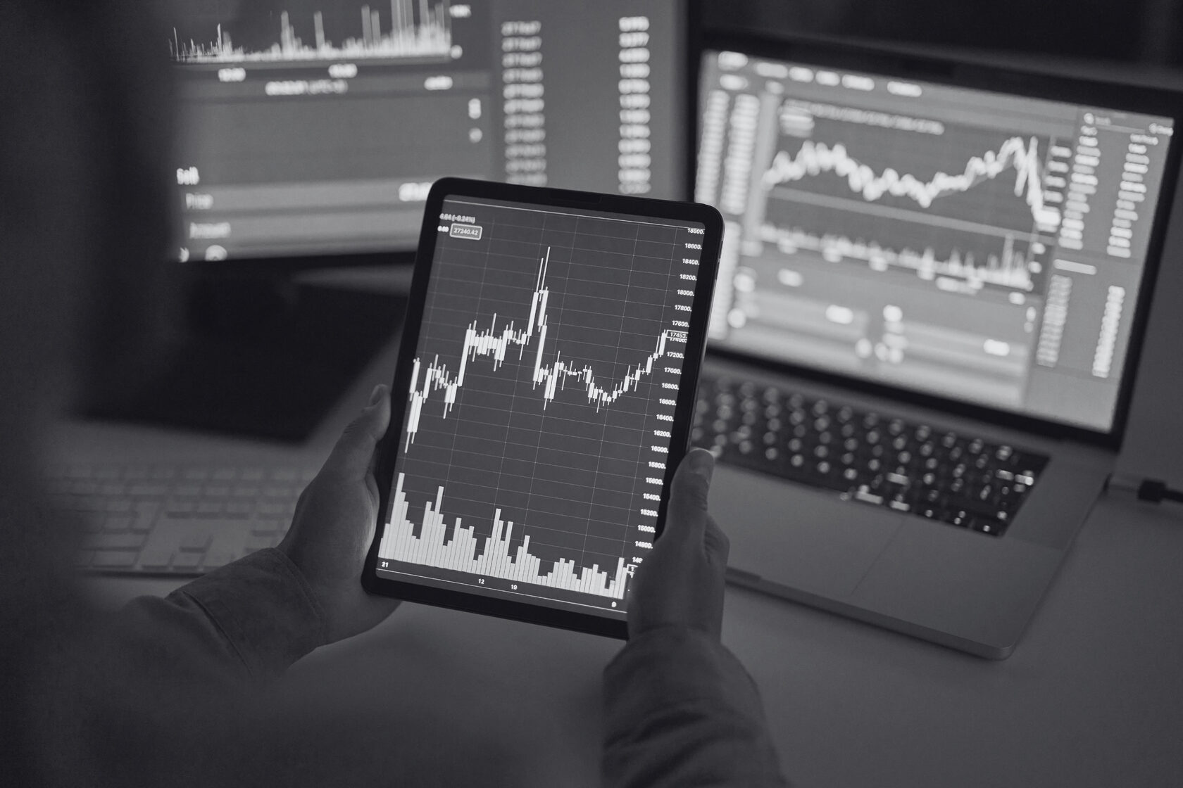 The Power of AI: Demand Forecasting in Fashion Retail Planning The Power of AI: Demand Forecasting in Fashion Retail Planning