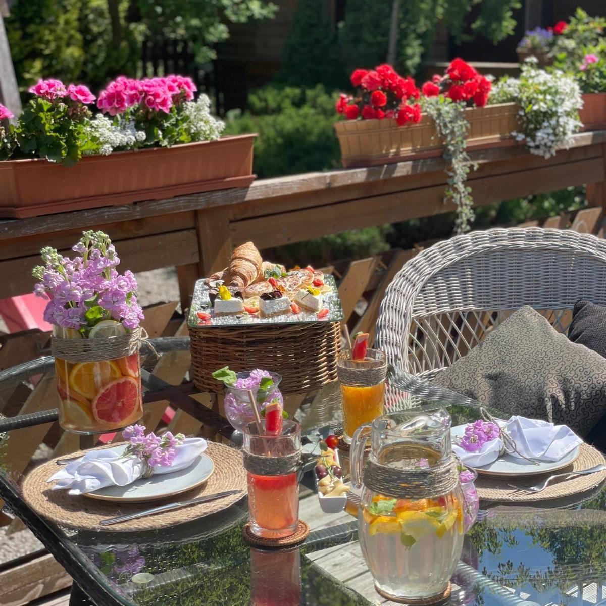 Milo cafe mājaslapa