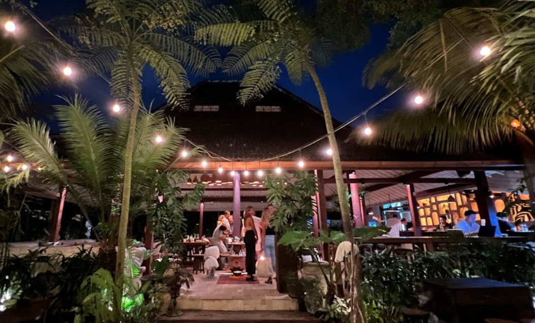 THĒ ® HEIGHTS — Общественное пространство и резиденции на Бали