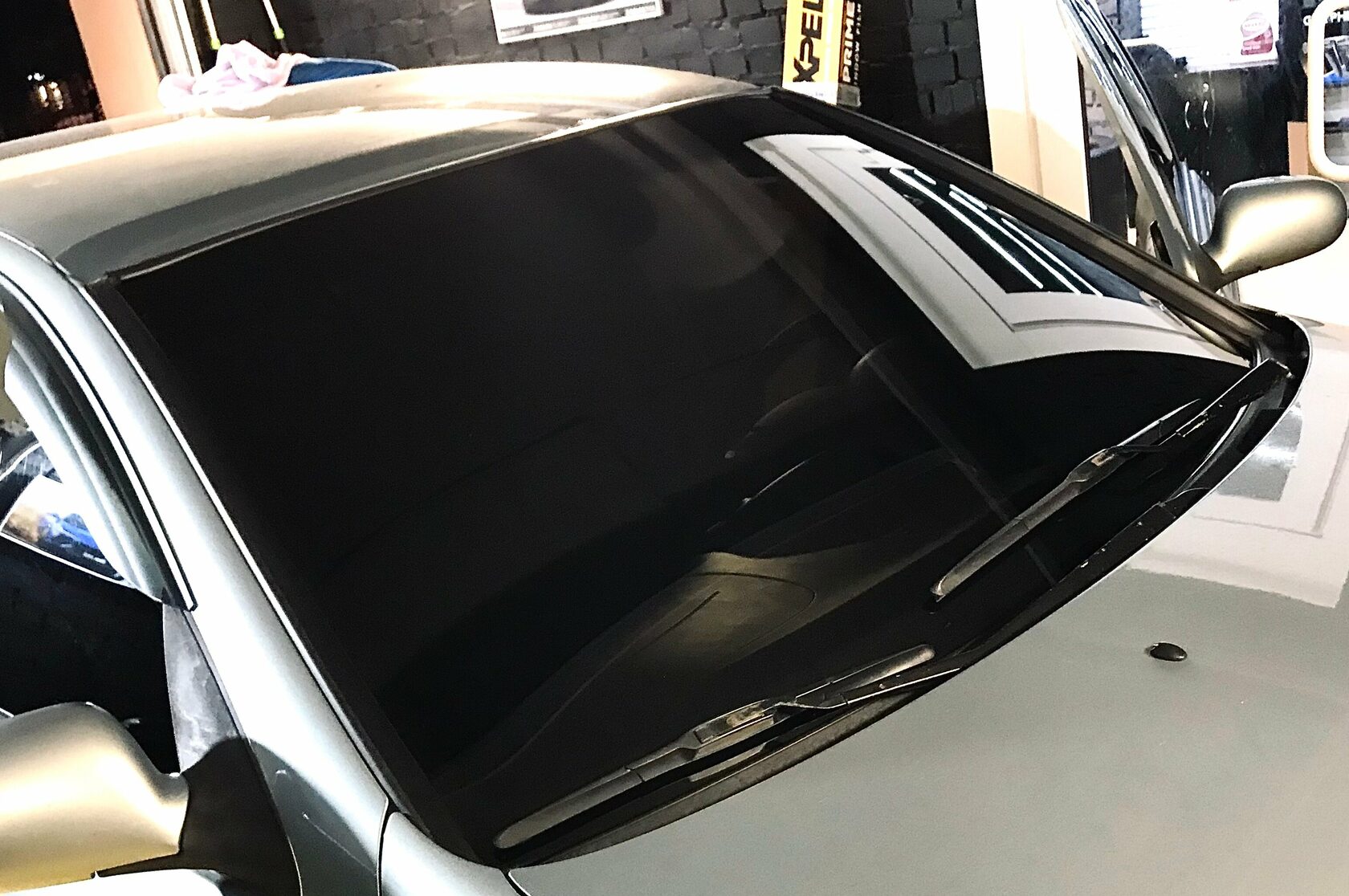 Тонировка лобового / полоса в Санкт-Петербурге | ZATON