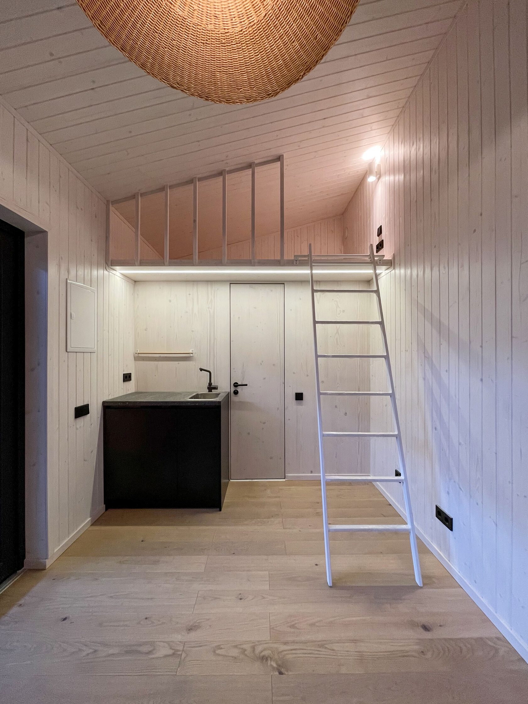 Tiny D movable house | Brette Haus
