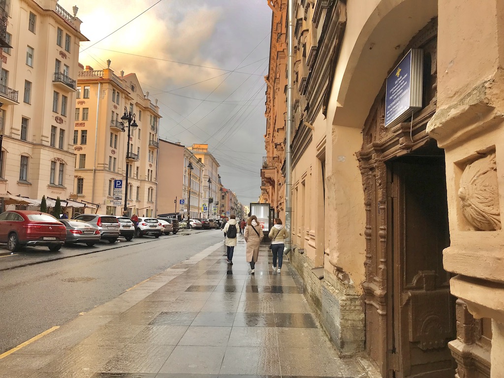 Where to Stay in St. Petersburg: Complete Guide to Central Neighbourhoods