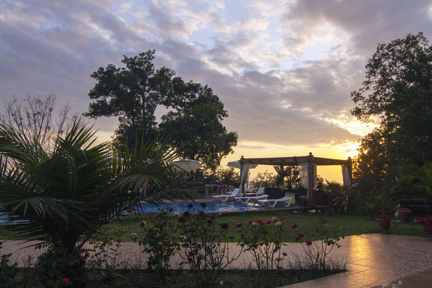 Отель "Море" в Сочи - идеальное место для отдыха