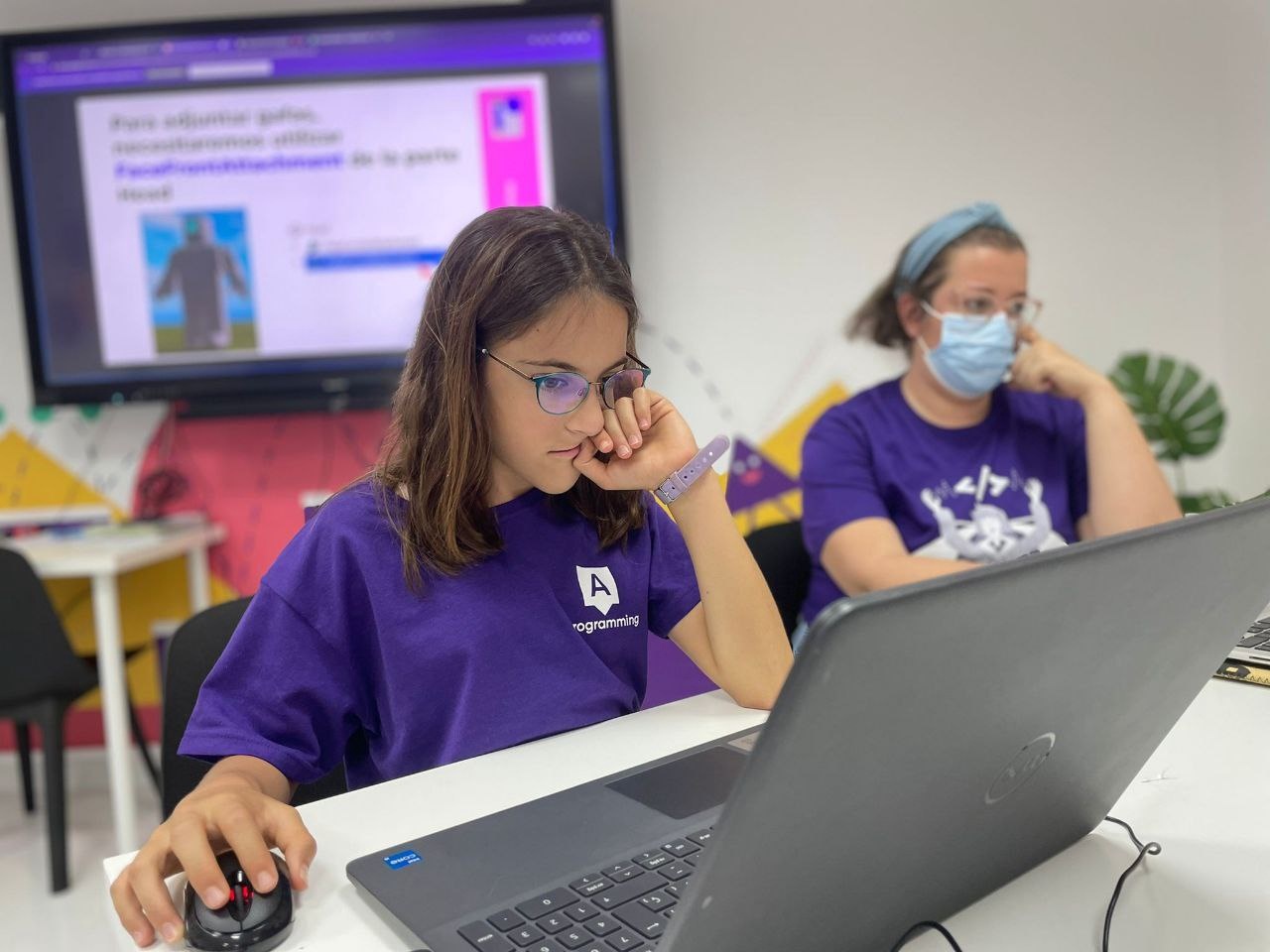 Algorithmics Internacional Escuela Programación