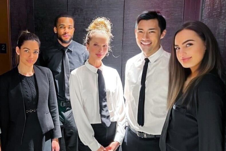 Servers for Events in LA| Julia Valler Event Staffing