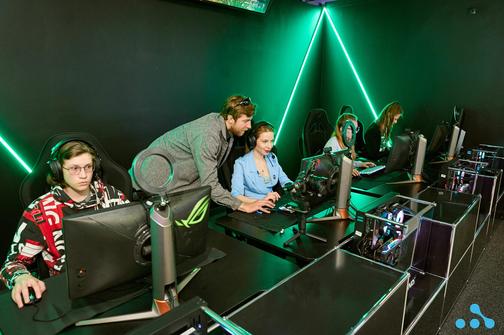 FPS Center: Reseña sobre el mejor cibercafé de Polonia