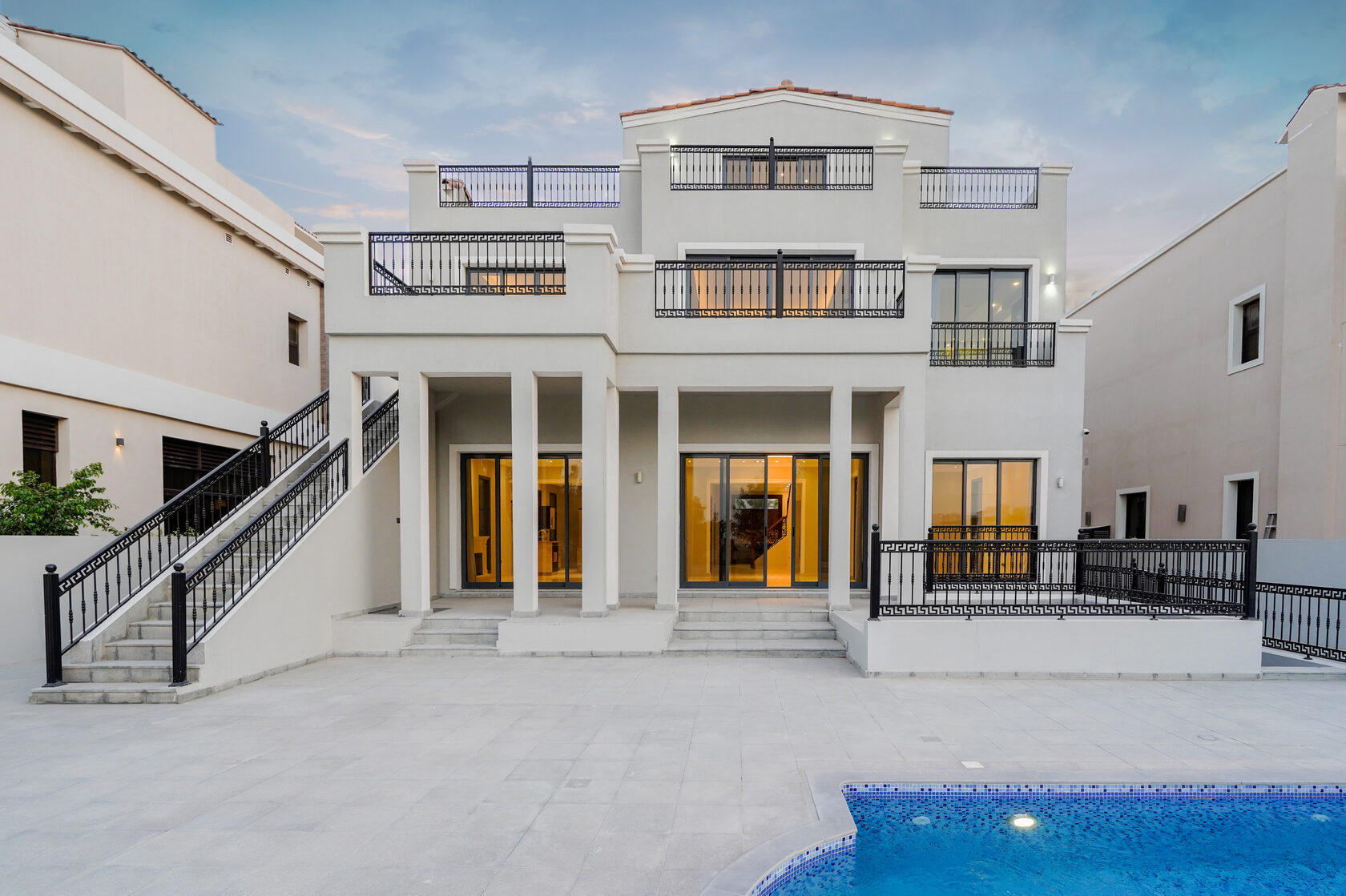 Jumeirah Golf Estate - WILDFLOWER