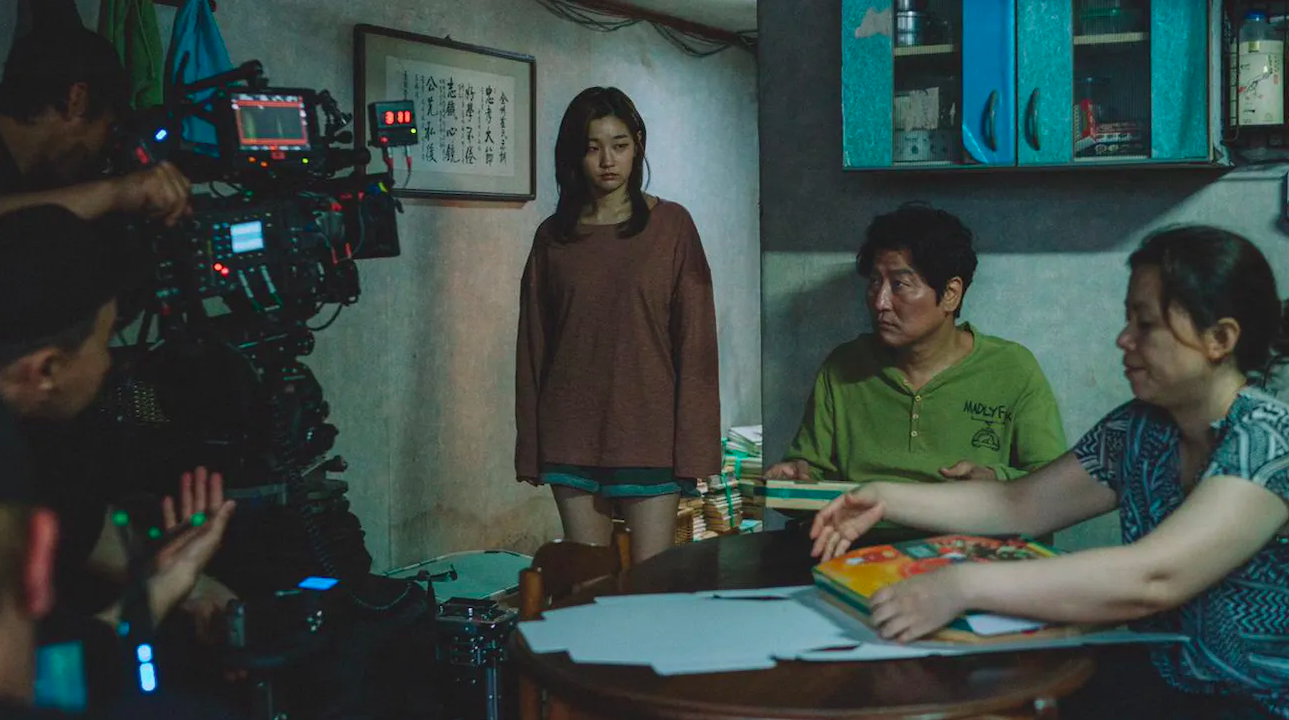 Analysis of the film Parasites - who is really the parasite here?