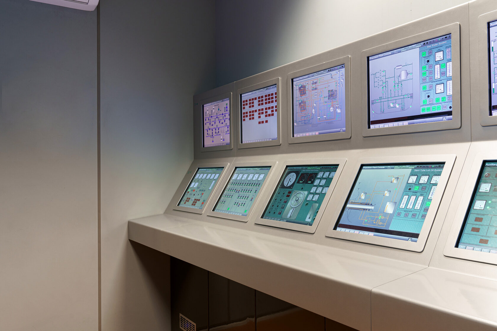 Engine Room Simulator AIII-4