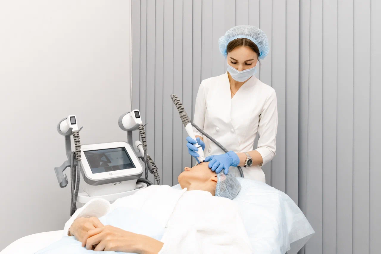 Игольчатый Rf-лифтинг в аппаратной косметологии | Nueva Clinic
