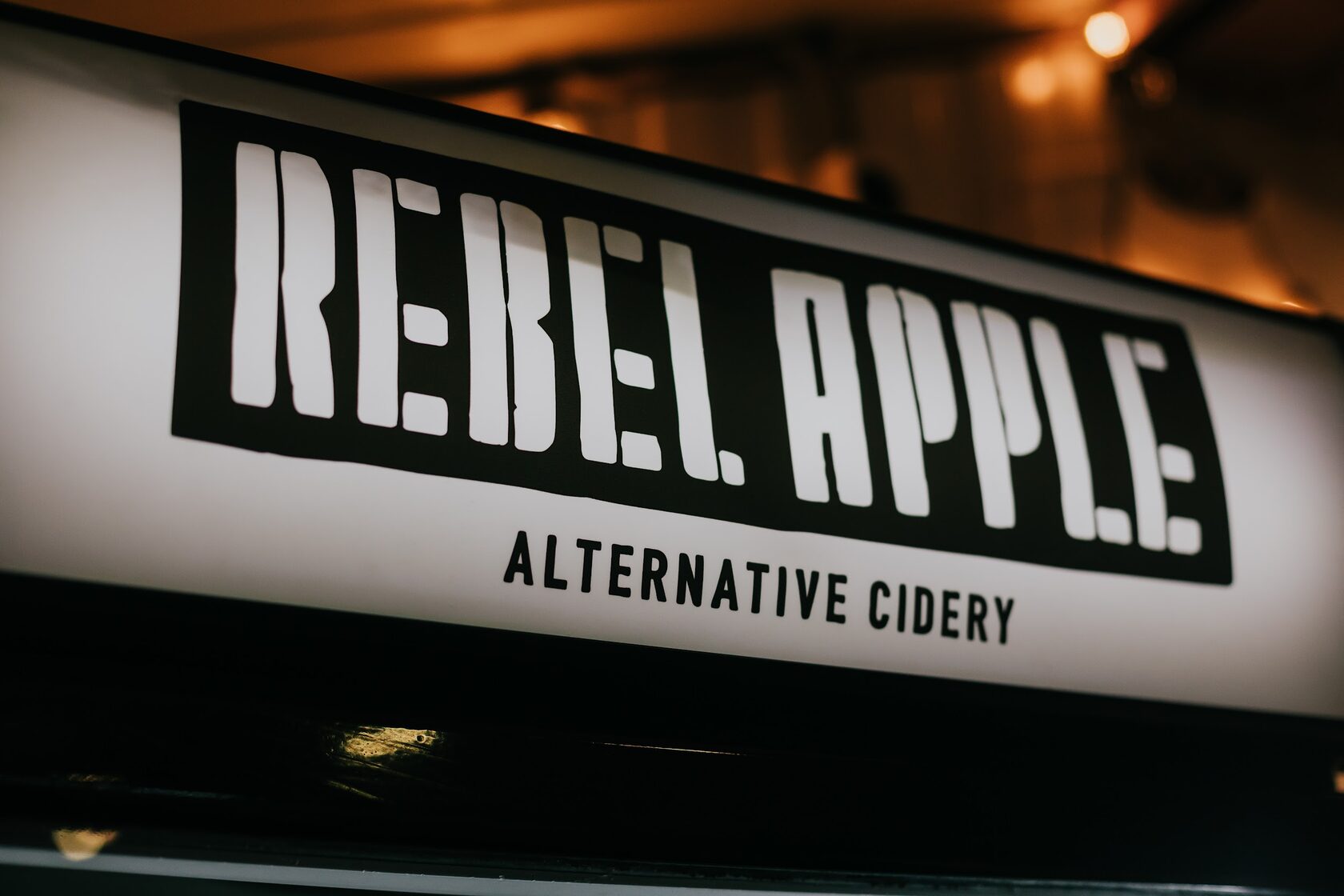 О сидрерии Rebel Apple. Факты, команда и история.