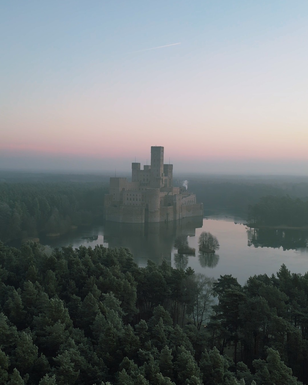The Great Pretender: a 15-storey Stobnica Castle in western Poland that ...