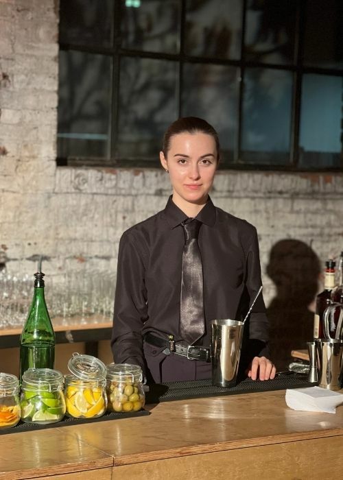 Bartender for Events in LA| Julia Valler Event Staffing