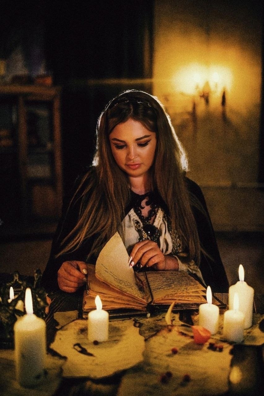 Ritualer och trollformler online!