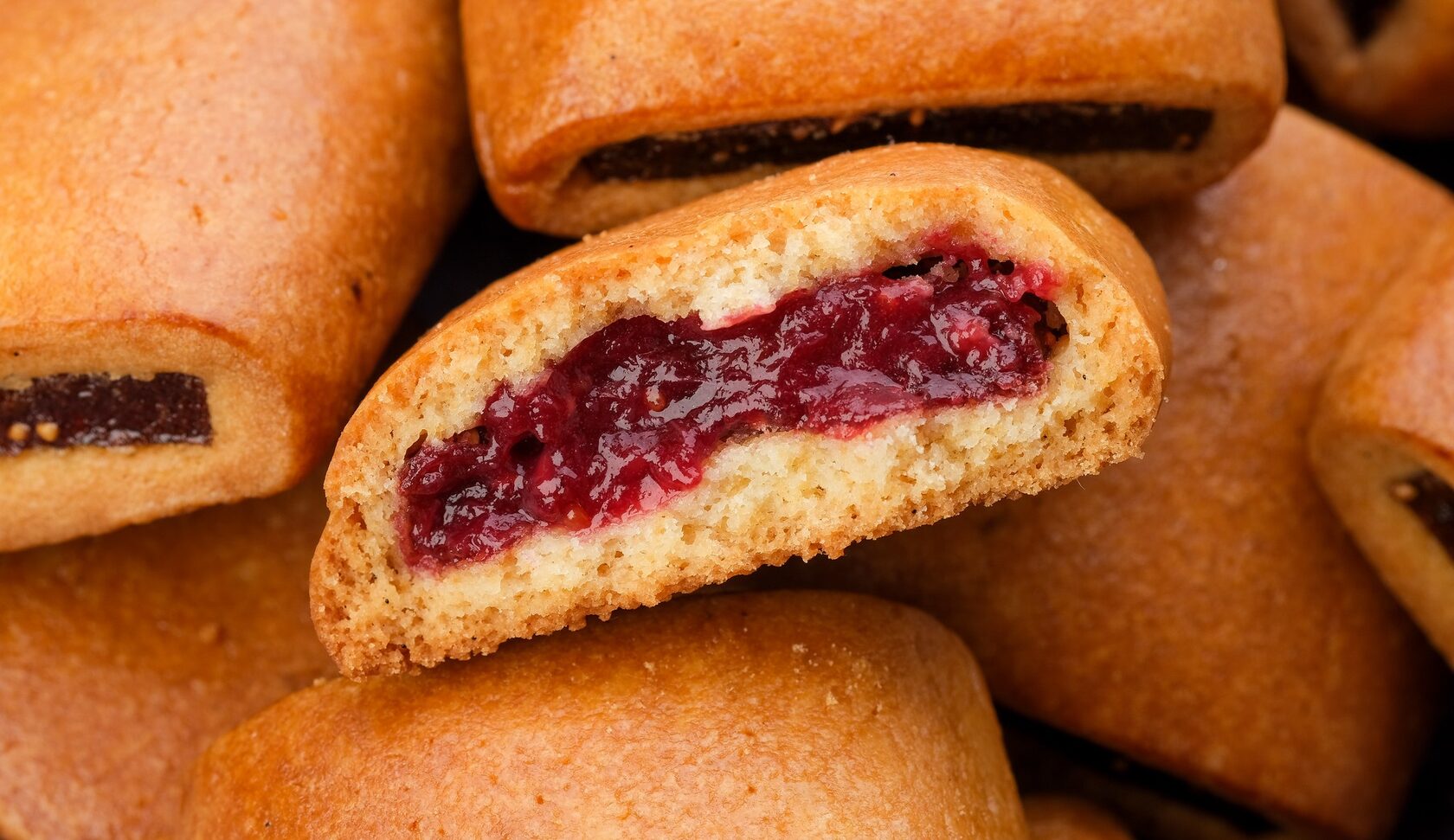 Weekend Offer: Fig roll cookies