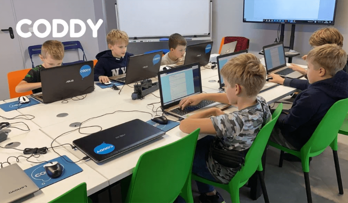 Why Starting a CODDY Programming School is a Smart and Profitable Venture for Expats