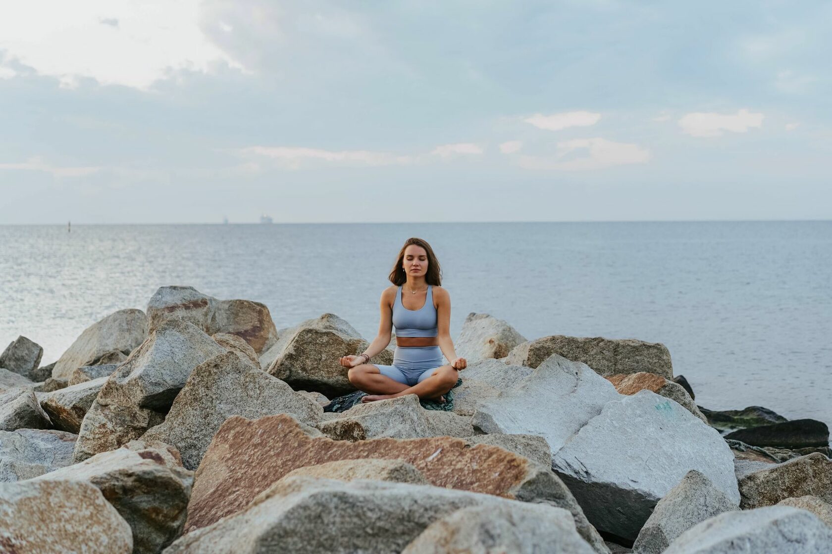 Practice Mindfulness Meditations with PsyTech VR