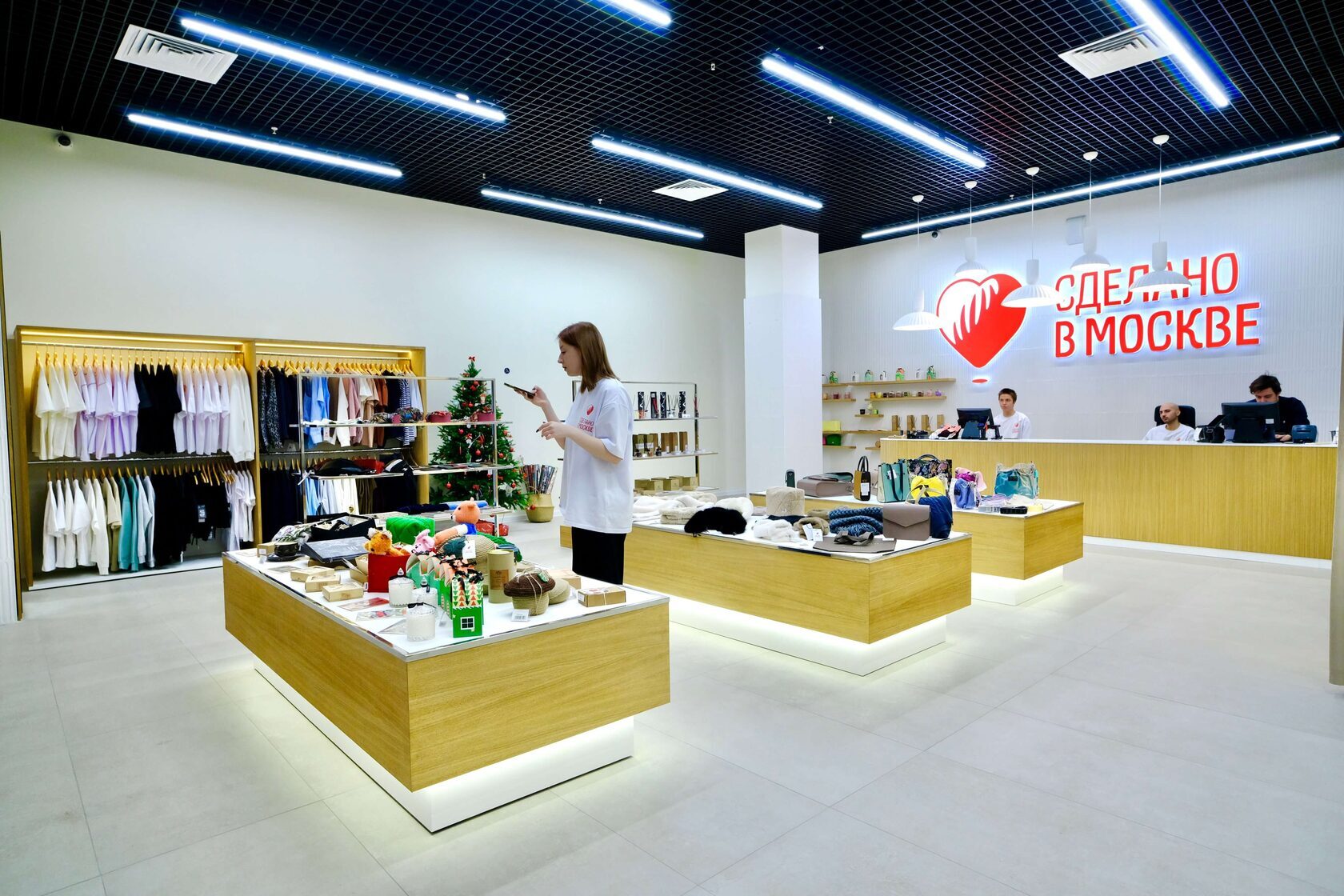 «Сделано в Москве» открыты для вас!