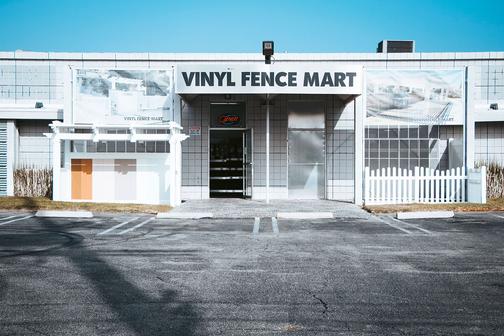 Best Fencing Store in Los Angeles - Vinyl Fence Mart