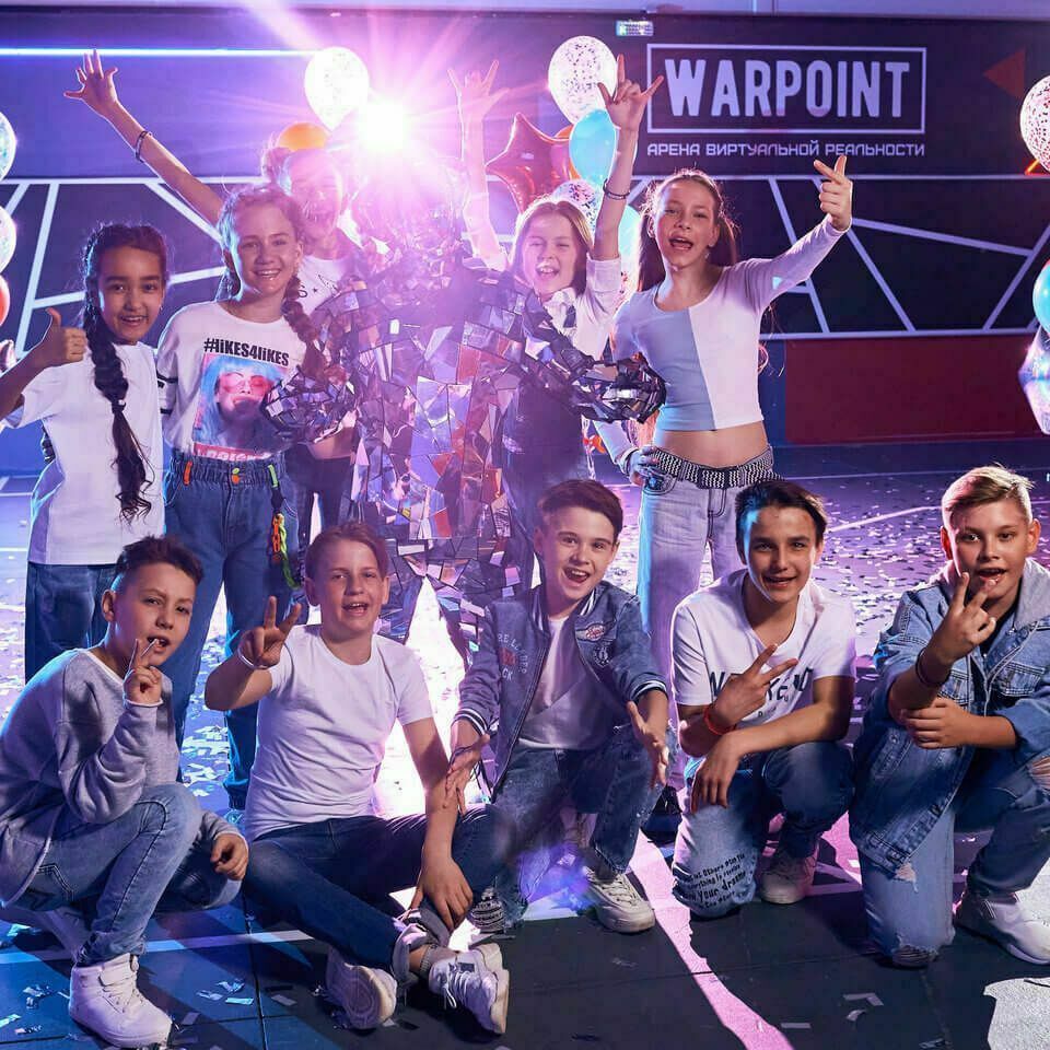 Host a graduation party in Dubai in a virtual reality park BATTLEWORLD
