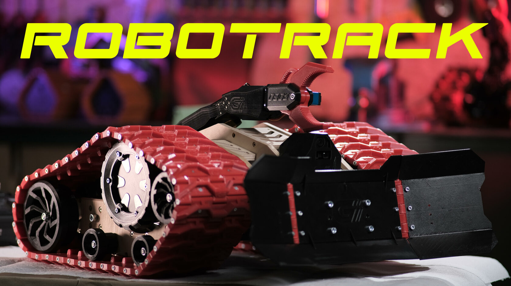 Промышленный робот-помощник Robotrack. Роботизированная уборка ...