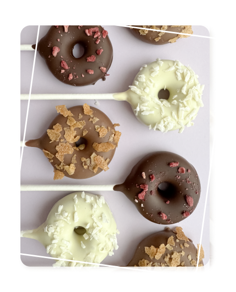 Торты на заказ в Москве с доставкой от кондитерской Space Bakery