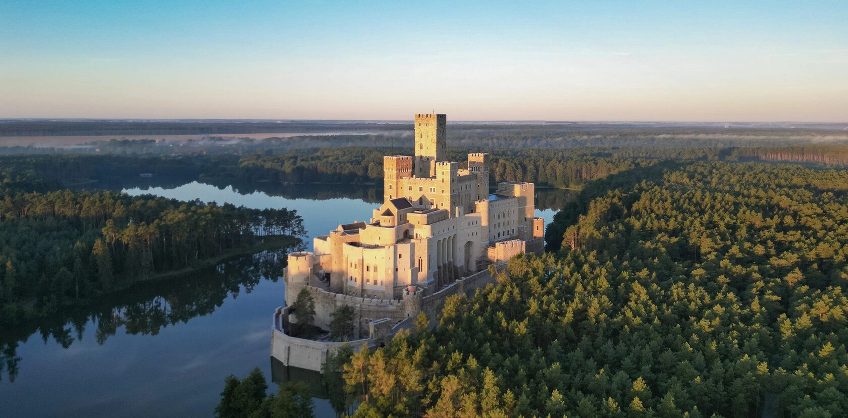 Castles Western Poland The Great Pretender: A 15 Storey Stobnica