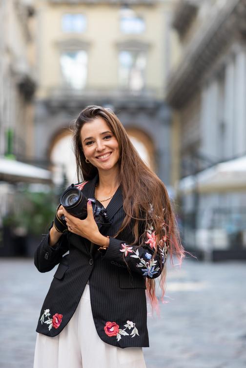 Lara Photographer in Milan