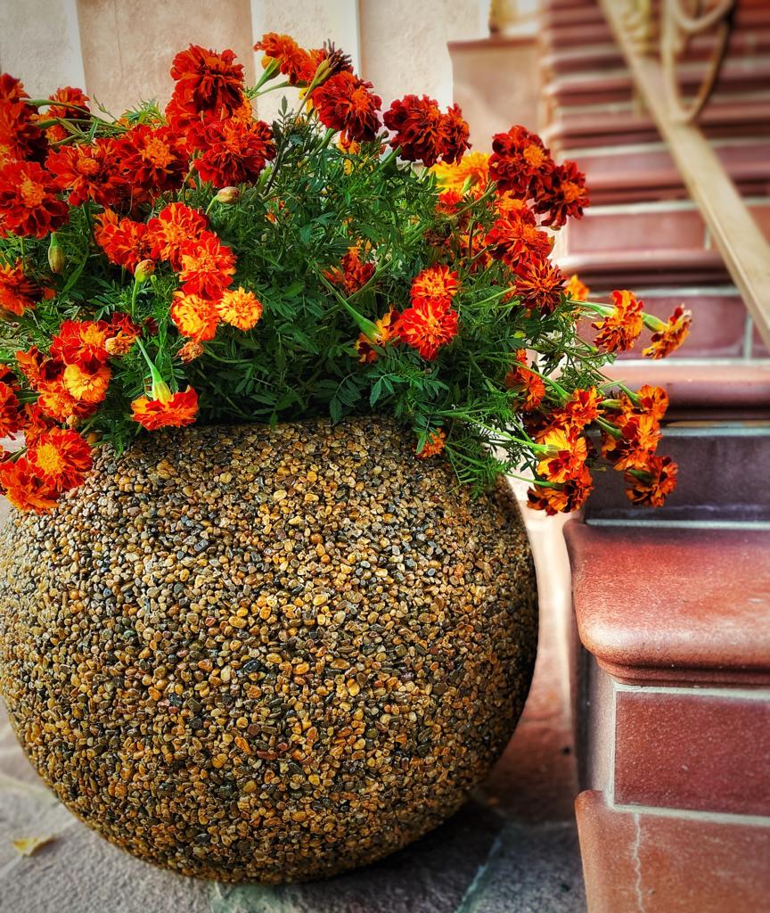 Производство форм из стеклопластика для вазонов