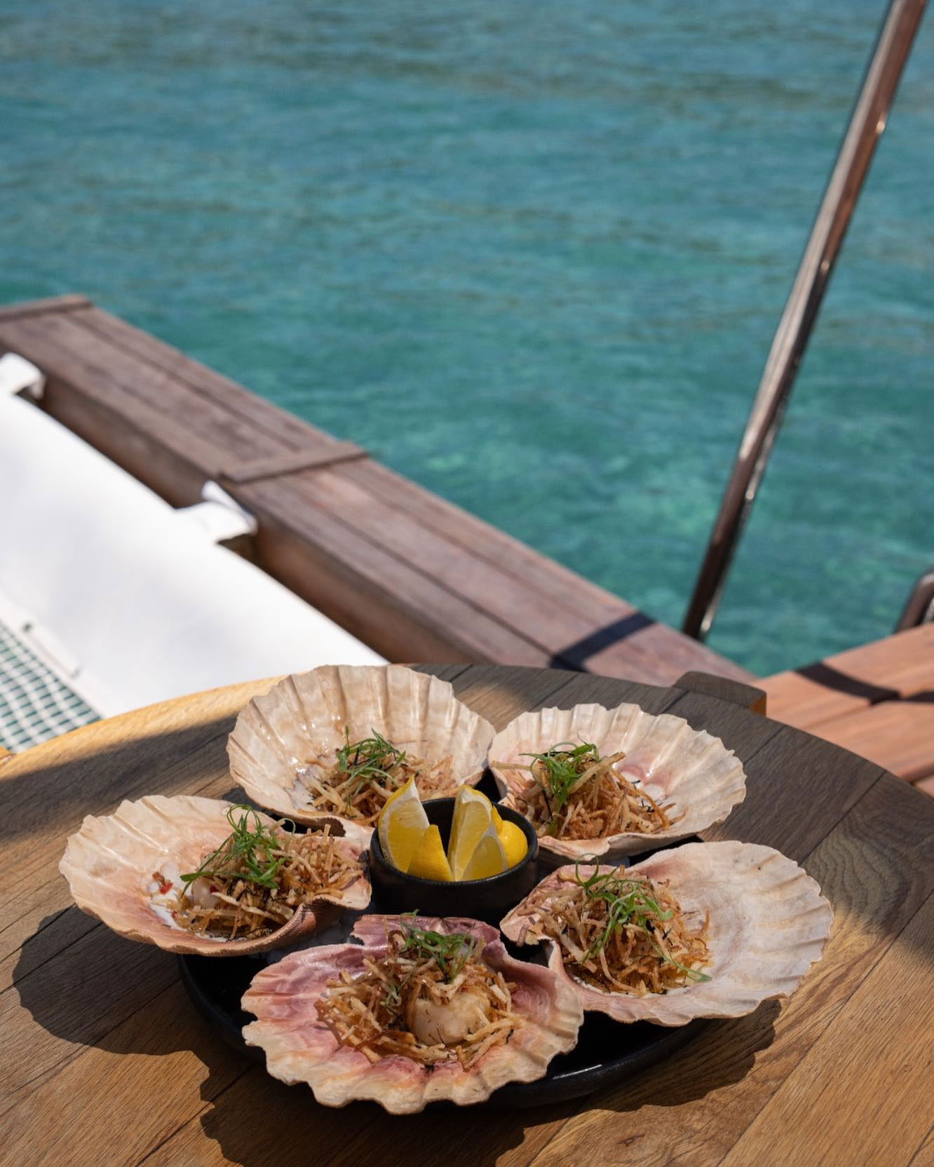 Бич Клабы в Бодруме - Komfort Bodrum