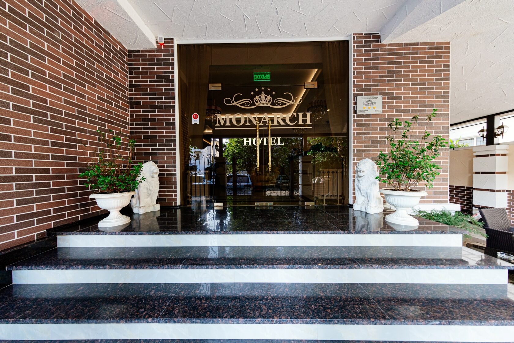 Отель «MONARCH & SPA»