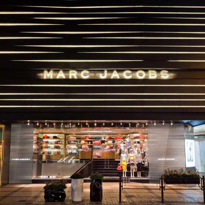 История Бренда Marc Jacobs: От Начала до Сегодняшнего Дня