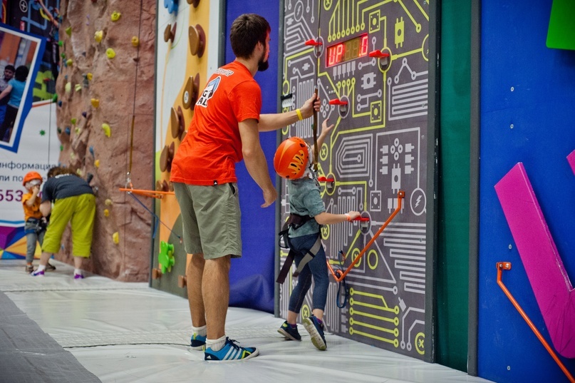 Скалолазание для детей: почему стоит начать?