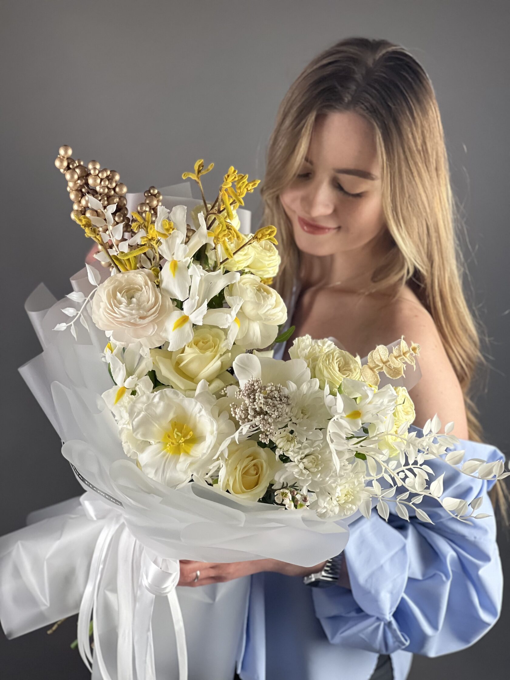 Букеты цветов — купить и заказать доставку букета живых цветов в ...