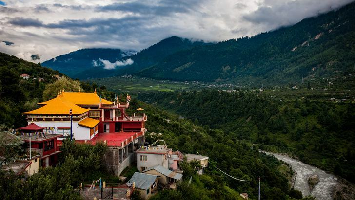 Guidebook North Himalayan Adventure