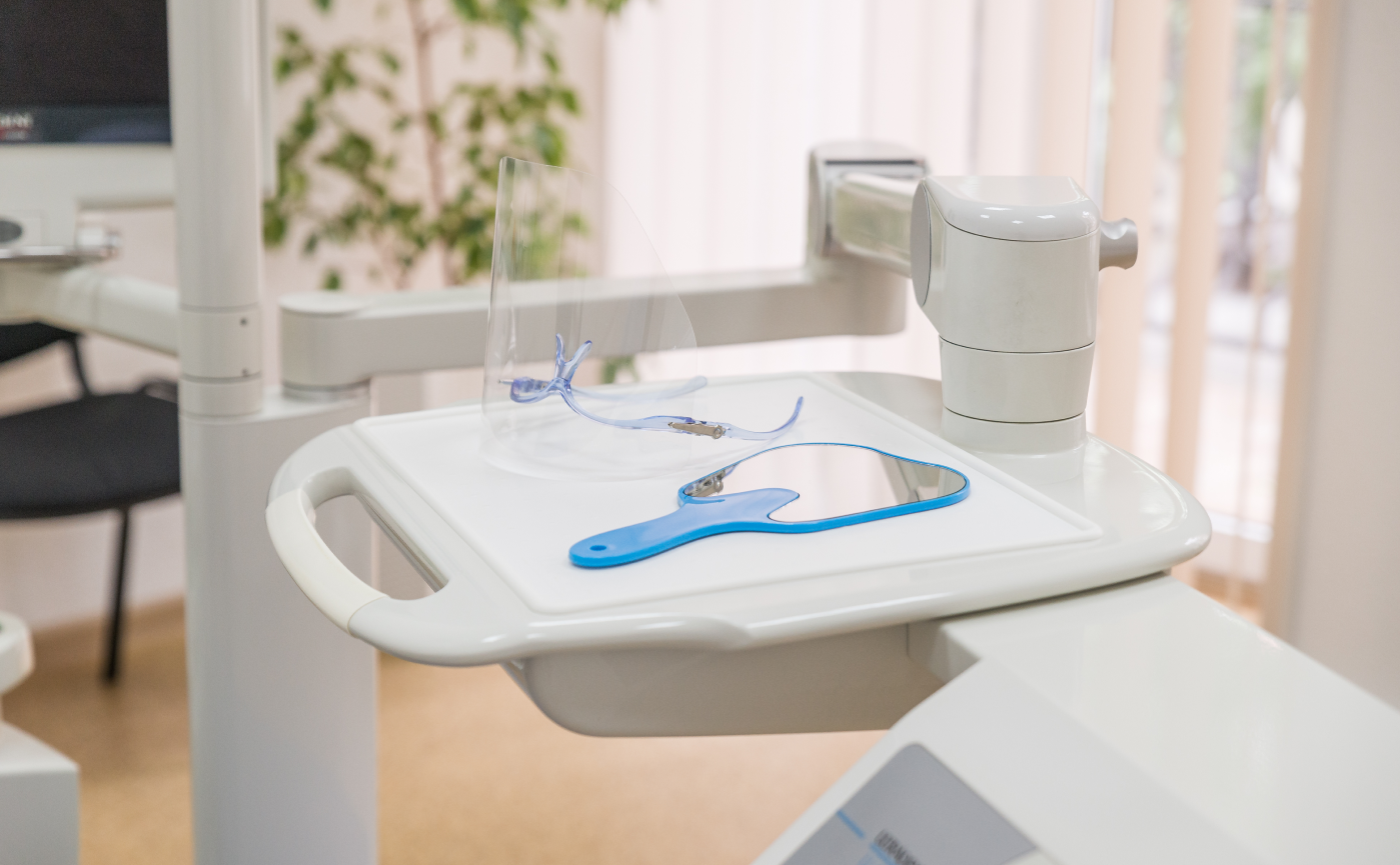 ИМПЛАНТАЦИЯ ЗУБОВ В КИШИНЕВЕ