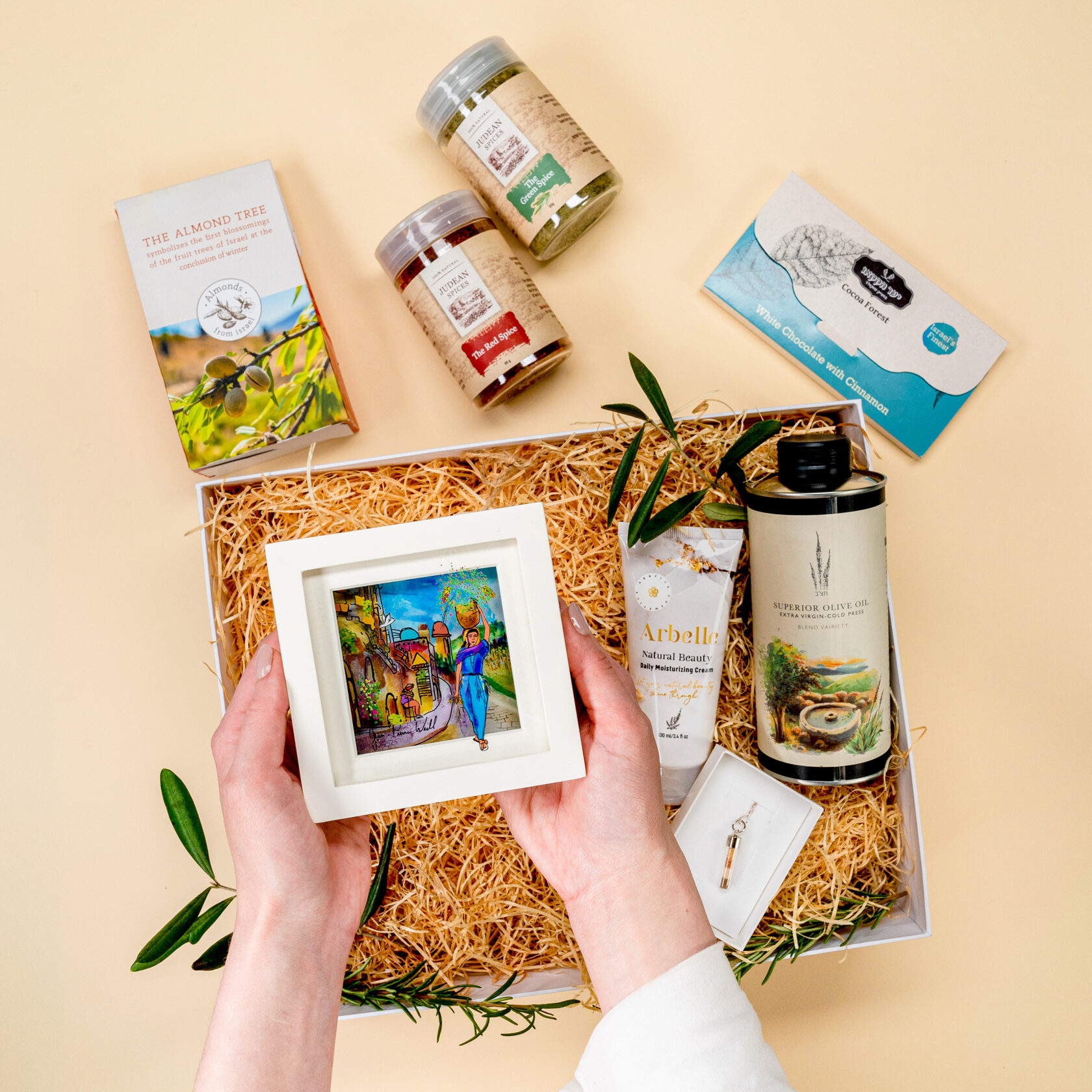 Try Israeli Food With Lev Haolam Boxes