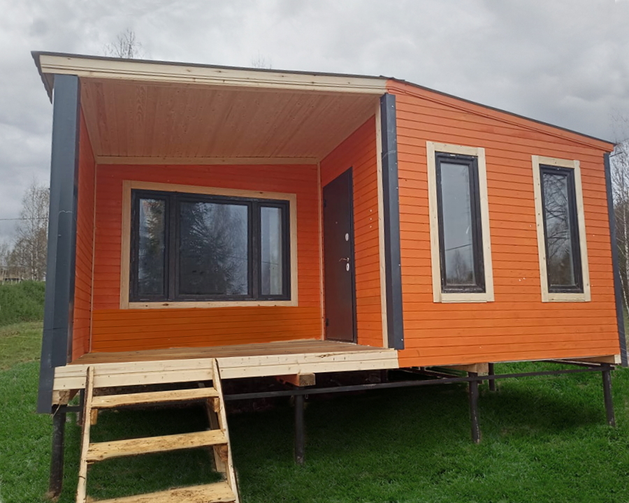 Садовый домик / Дом бытовка с верандой / 6х6