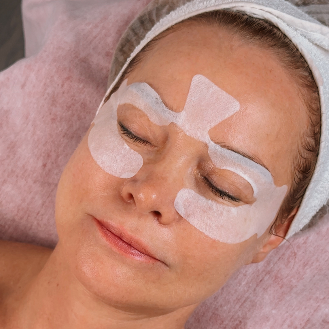 Eye Lift