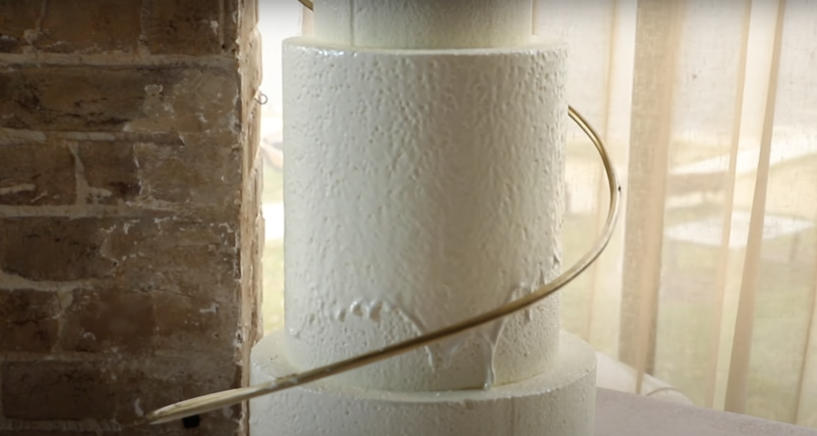 Flash paper (pyropaper) - a new cake trend?!