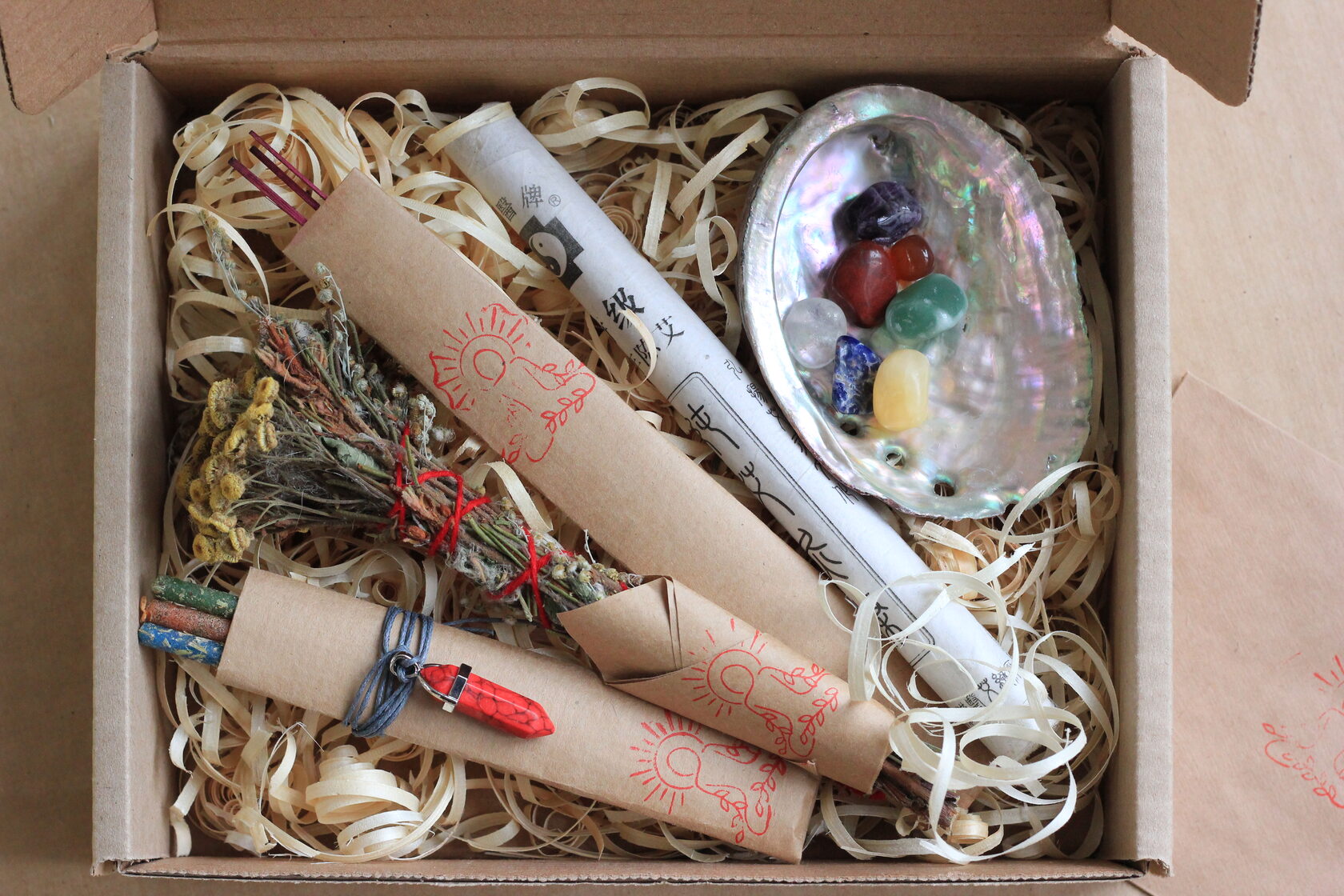 7 Chakra Healing Meditation Box | EzoBox by peaceinside.me