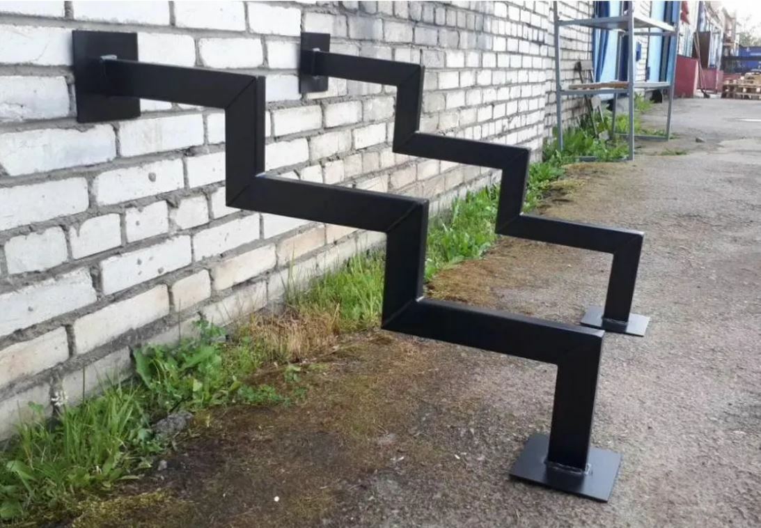 Крыльцо каркас / Косоур / Лестница к дому