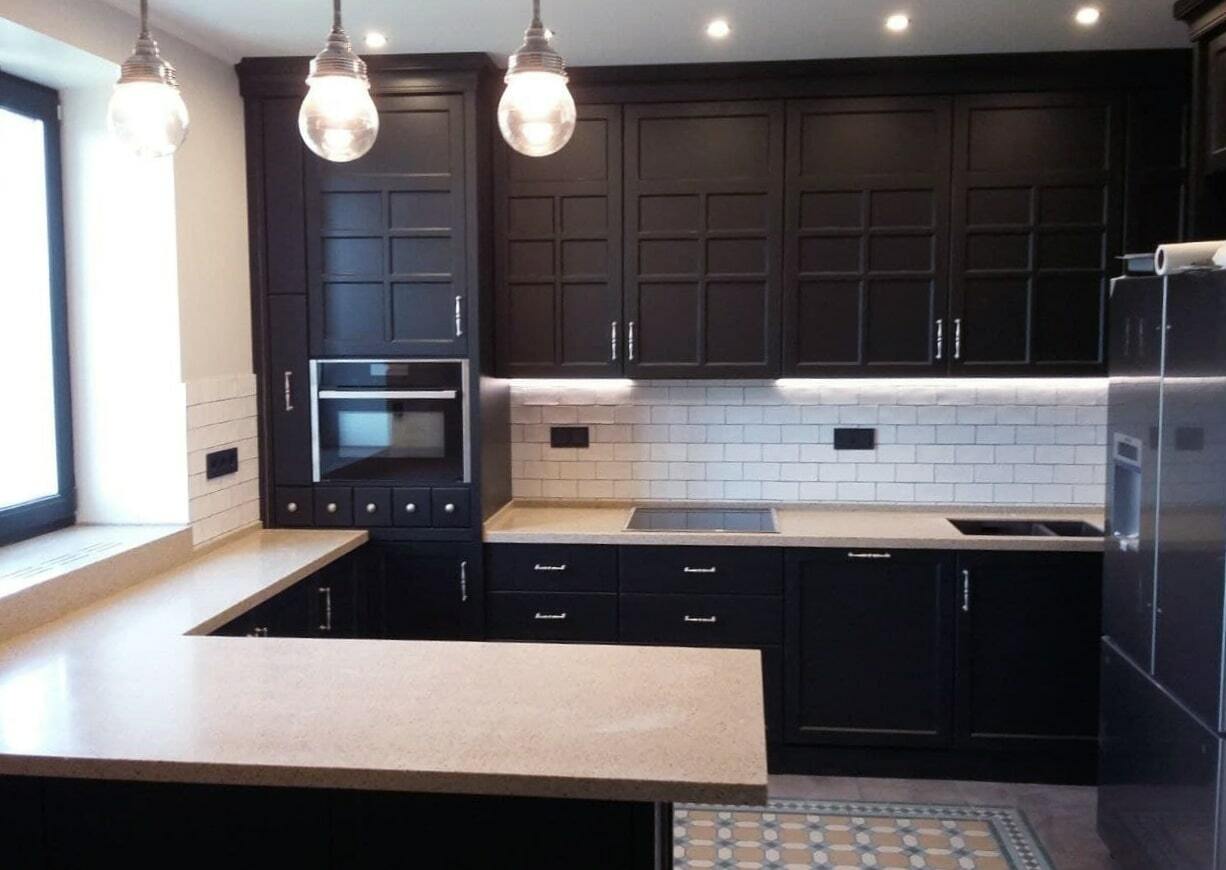 Кухонная столешница п-образной формы из искусственного камня Staron ...