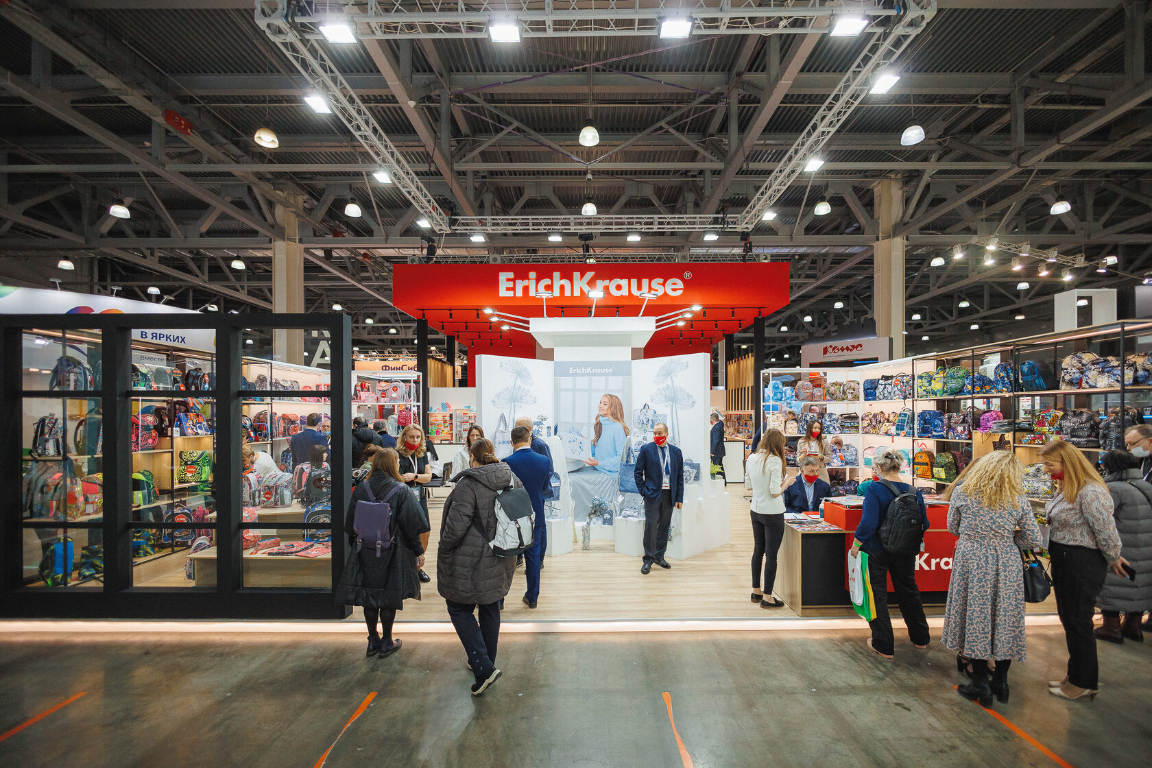 Бюро ExpoTV - создаем медиа контент, который продает мероприятие